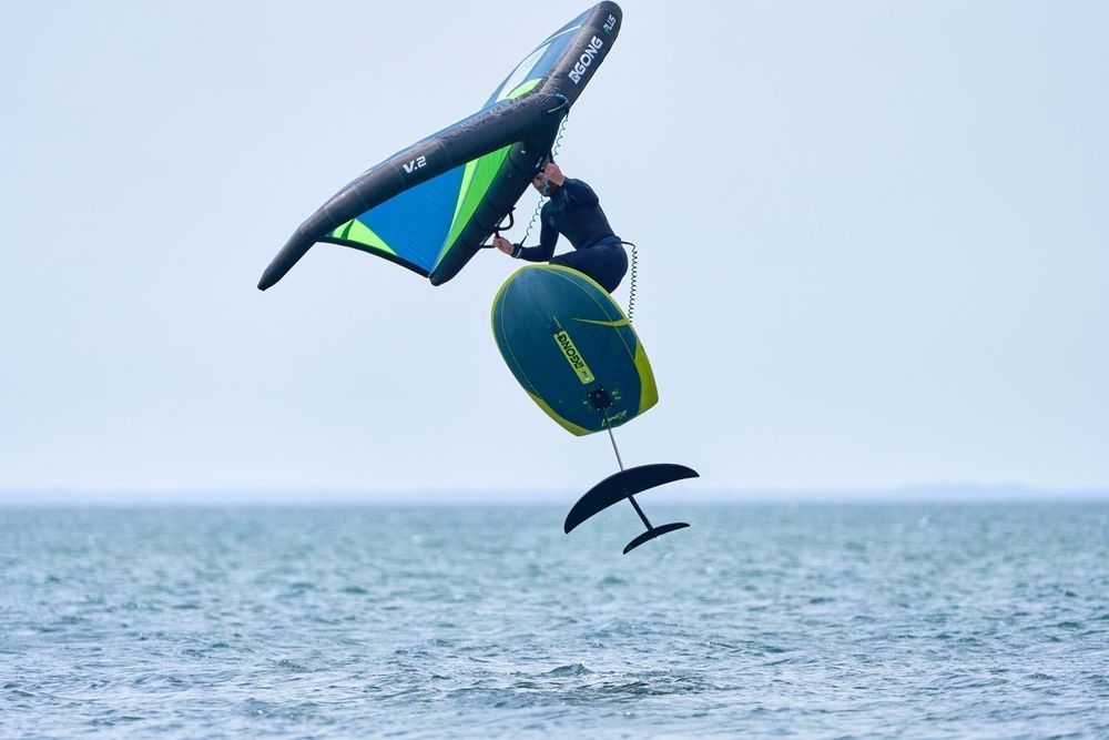 Gong Wing Plus V2 New 2022 size 5 (Neu und originalverpackt) in Mont ...