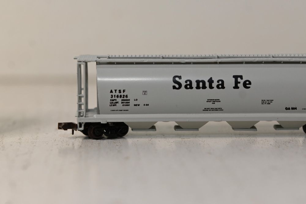 Santa Fe Güterwagen CS Models Spur N mit OVP (Neu (gemäss Beschreibung ...