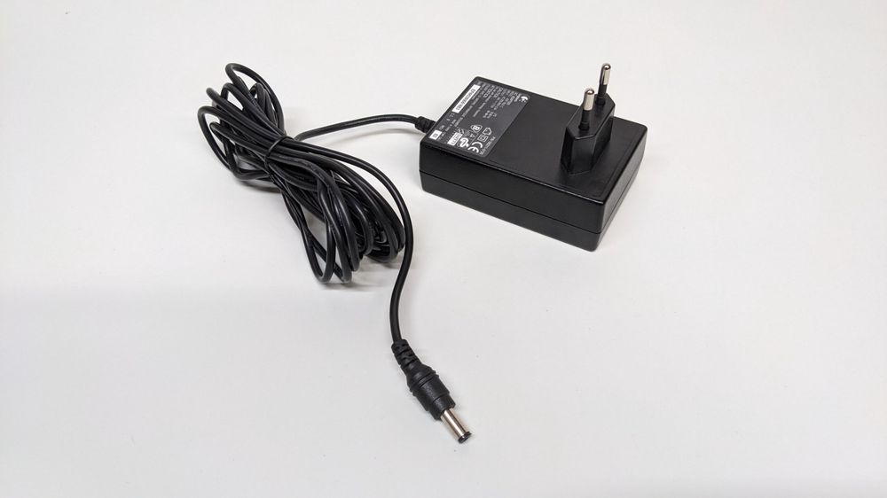 Original Logitech Netzteil zu Driving Force GT / Pro (Gebraucht) in ...