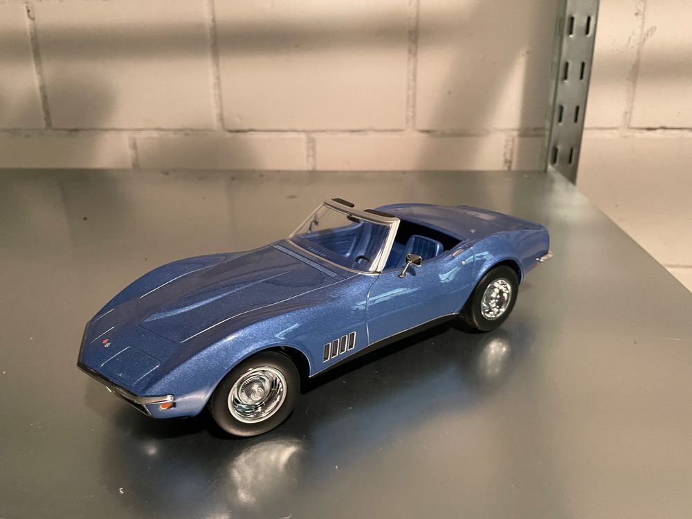 Modellauto 1/18 Norev Corvette blau (Gebraucht) in Zürich für CHF 30 ...