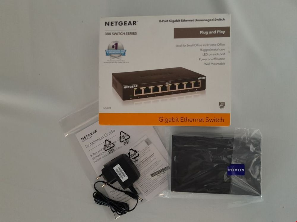 NETGEAR 8-Port Gigabit Ethernet Switch GS308-300PES (Neu (gemäss ...