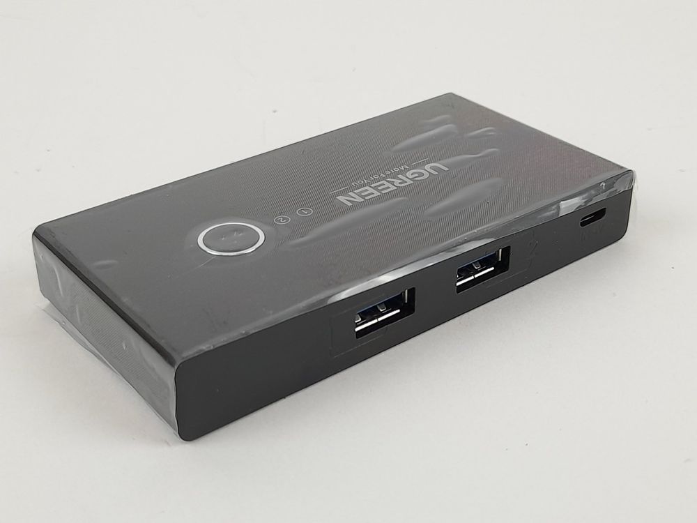 UGREEN USB 3.0 Sharing Switch 2 in 4 out (Neu (gemäss Beschreibung)) in ...