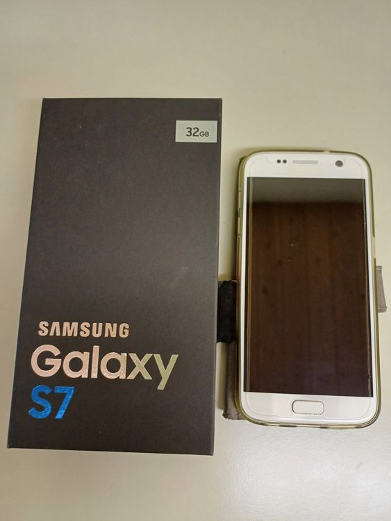 Samsung Galaxy S7 32 GB (Defekt) in Guemmenen für CHF 10 – nur Abholung auf Ricardo kaufen