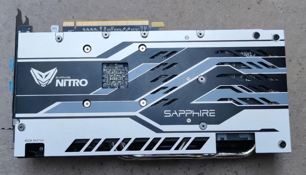Carte Graphique RX 570 Nitro Saphire (Gebraucht) in Léchelles für CHF ...