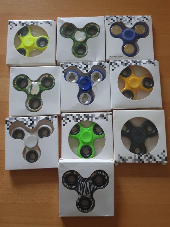 Set 10 Stück Fidget Spinner neu | Kaufen auf Ricardo