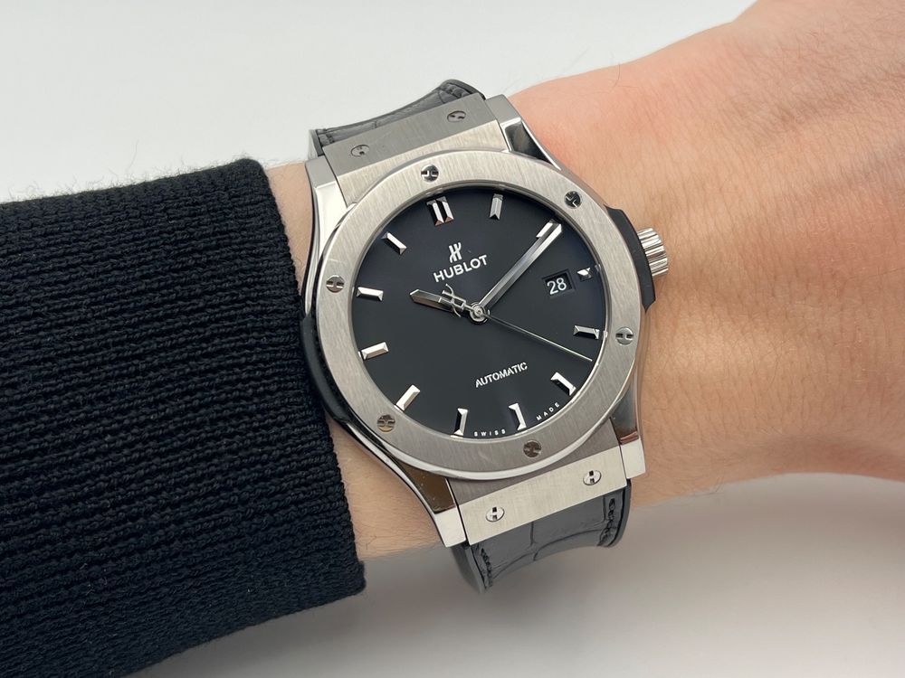 Hublot Classic Fusion Titanium Ref. 542.NX.1171.LR Pre-Owned (Gebraucht ...