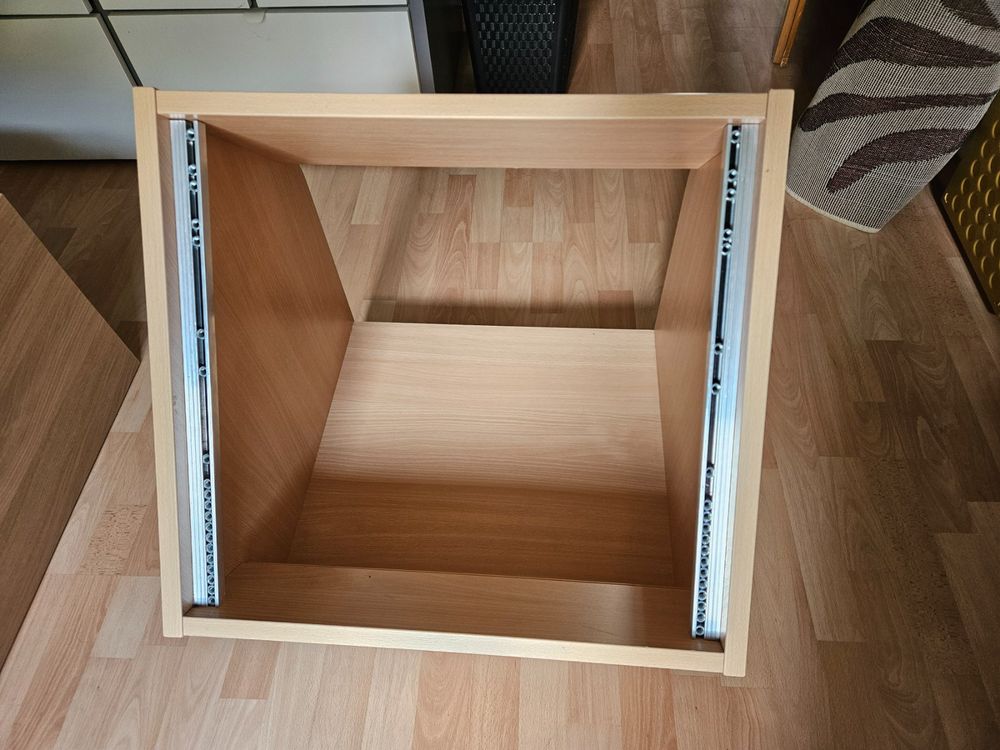 Thon Studio Side Rack Möbel 10U Buche (Gebraucht) in für CHF 85 – nur ...