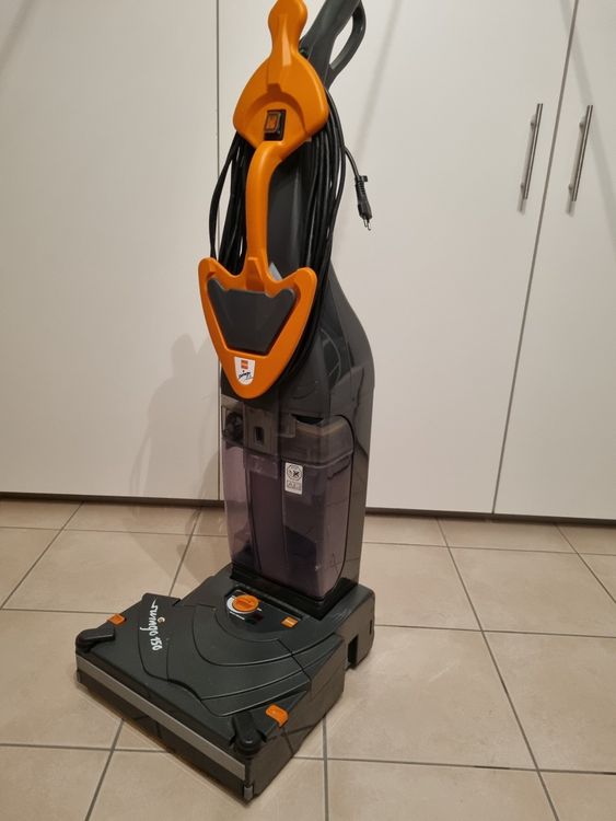 Autolaveuse professionnelle TASKI à cable ultra-compacte (Gebraucht) in ...