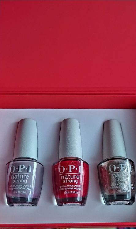 Coffret rouge OPI Nature strong neuf/Box rot OPI Nature | Kaufen auf ...
