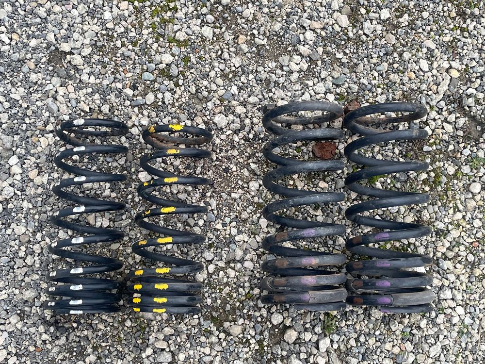 4 Federn zu Land Rover 110 (Gebraucht) in Gletterens für CHF 50 – nur ...