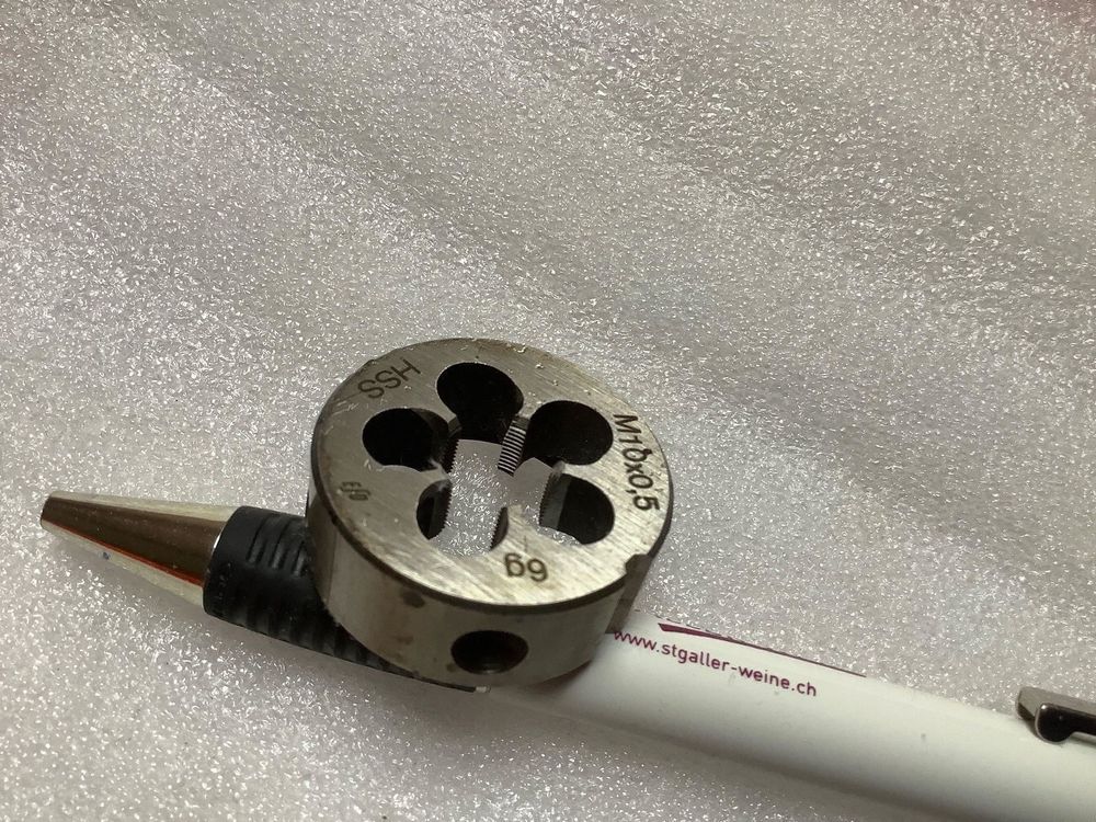 M10 x 0.5 Schneideisen Filière, von ESO (Neu (gemäss Beschreibung)) in Widnau für CHF 34 – mit ...