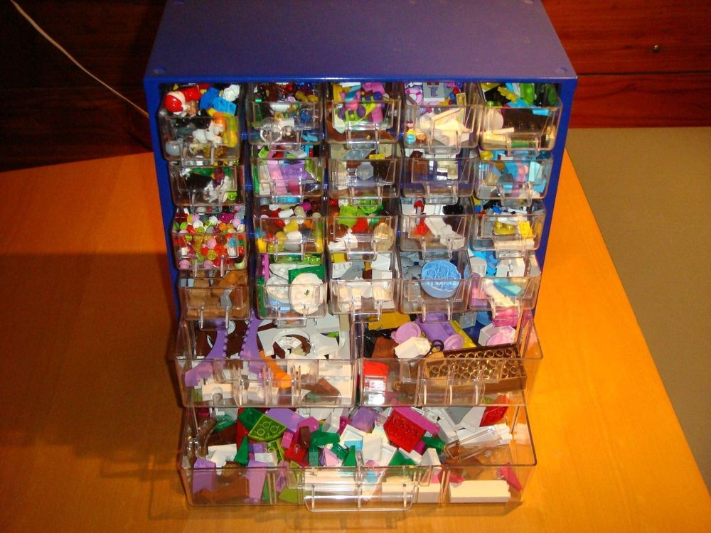 Mit Lego gefüllter Sortierkasten ab 1Fr. | Kaufen auf Ricardo