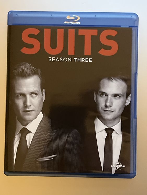 Suits Season Three Blu Ray (Gebraucht) in Au ZH für CHF 4.9 – mit ...