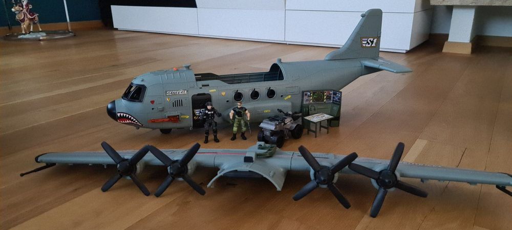 Sentinel 1 Flugzeug inkl. 3 Soldaten | Kaufen auf Ricardo