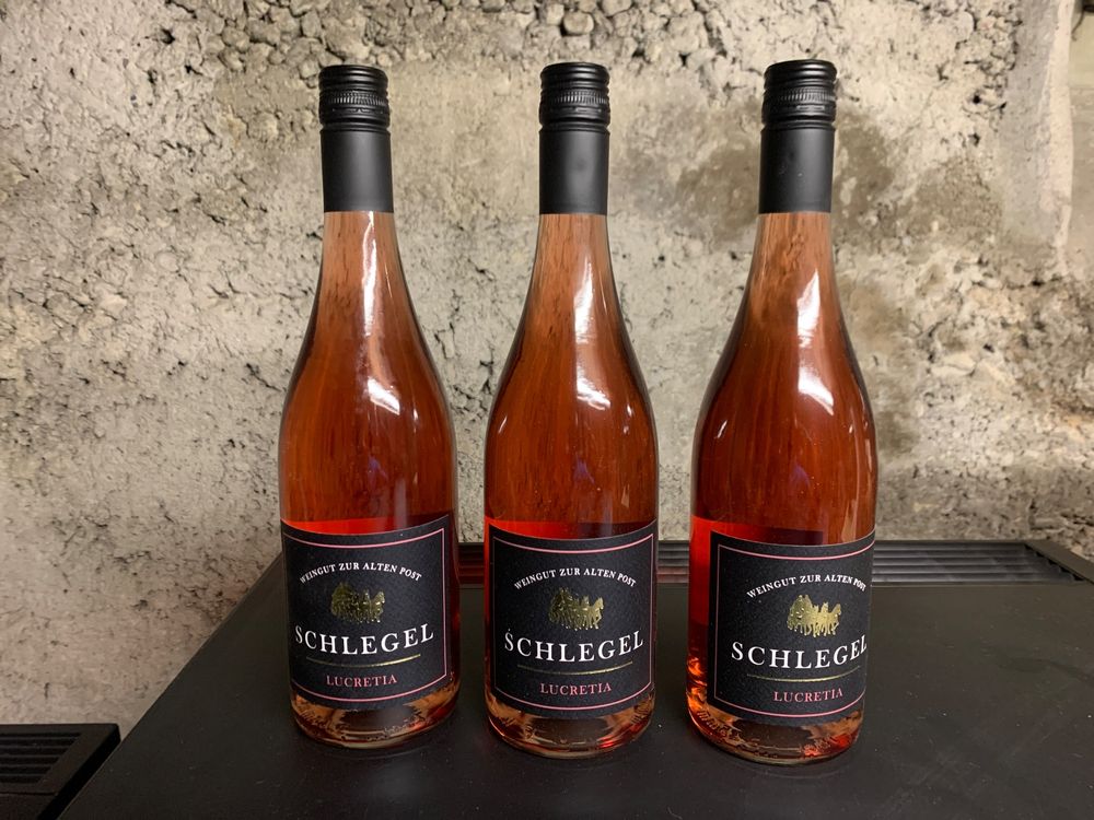 Georg Schlegel Pinot Noir -Riesling Sylvaner Lucretia 2022 | Kaufen auf ...