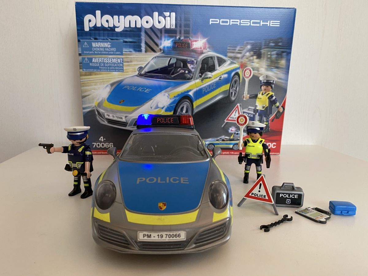 Playmobil 70066: Polizeiauto Porsche mit Licht und Sound (Gebraucht) in ...