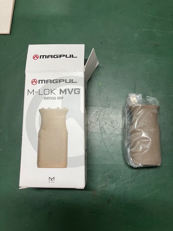 NEU Magpul M-LOK MVG Vertical Grip Tactical Stgw Pist Molle (Gebraucht ...