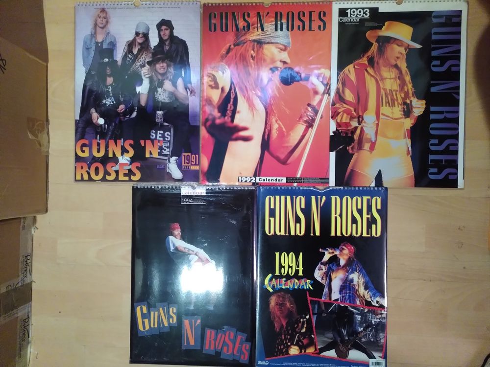 5 Guns'N'Roses Kalender 1991-1994 (Gebraucht) in Düdingen für CHF 30 ...