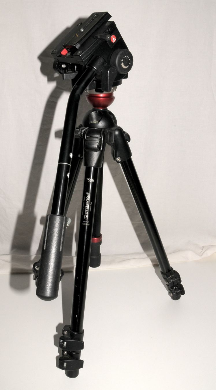 Manfrotto Stativ 756B mit Video Kopf 501 2329/8 (D'occasion) à Bern ...
