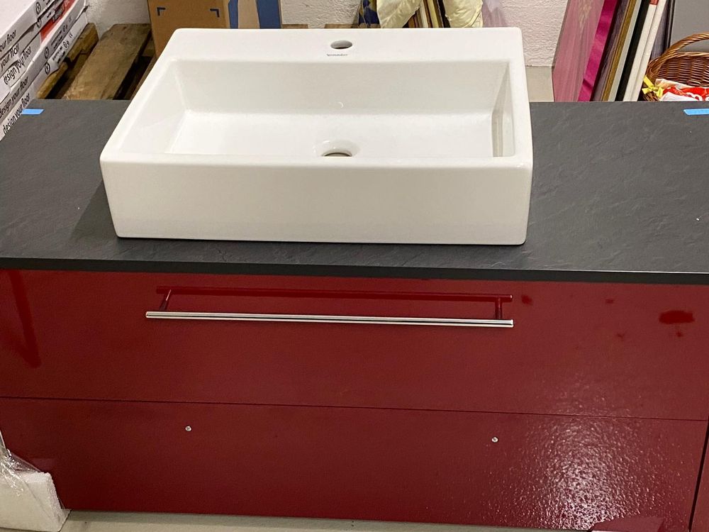 Loosli Badmöbel Set - Rot Hochglanz & Neu | Kaufen auf Ricardo