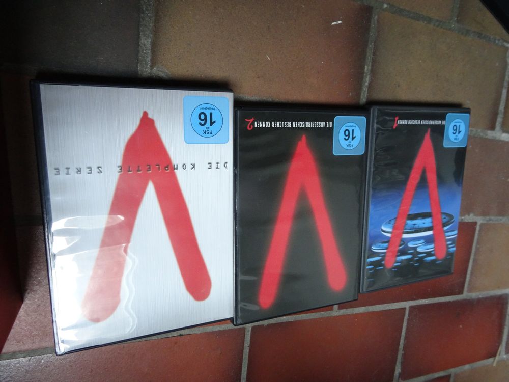 V - The Complete Collection DVD (Gebraucht) in für CHF 10 – mit ...