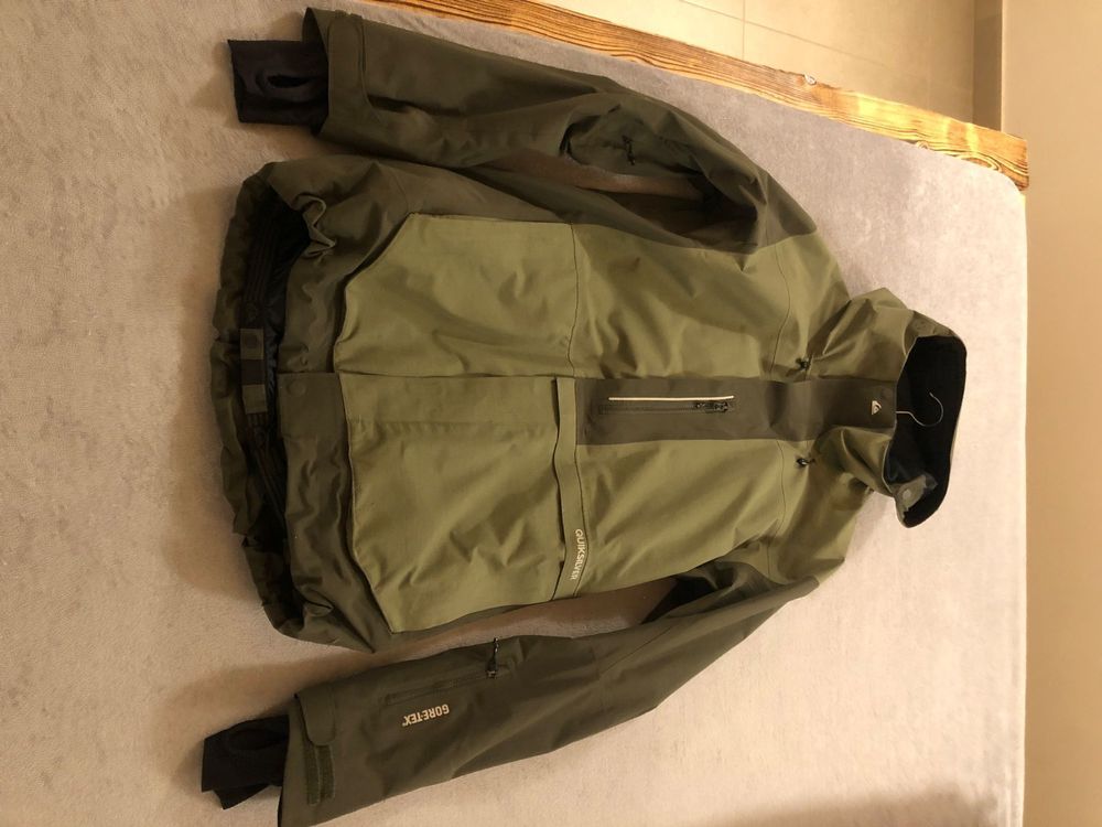 Quicksilver Snowboarder Jacke Travis Rice | Kaufen auf Ricardo