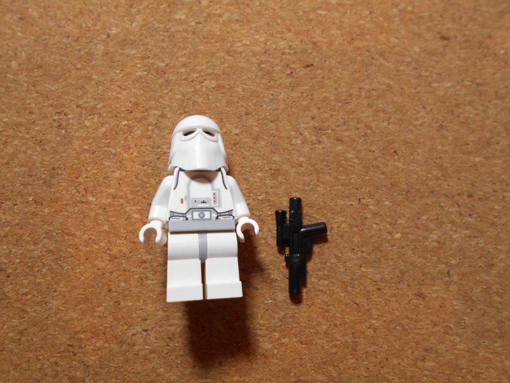 Lego Star Wars Minifigur Snowtrooper ( 026 ) (Gebraucht) in Niederuzwil ...