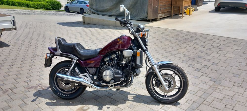 Honda VF 1100 Custom SC12 (Defekt) in Schmitten FR für CHF 956 – nur ...