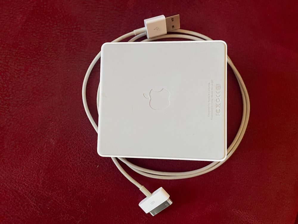 Apple Ladestation A1381 für iPad mit Kabel (D'occasion) à Lostorf pour ...