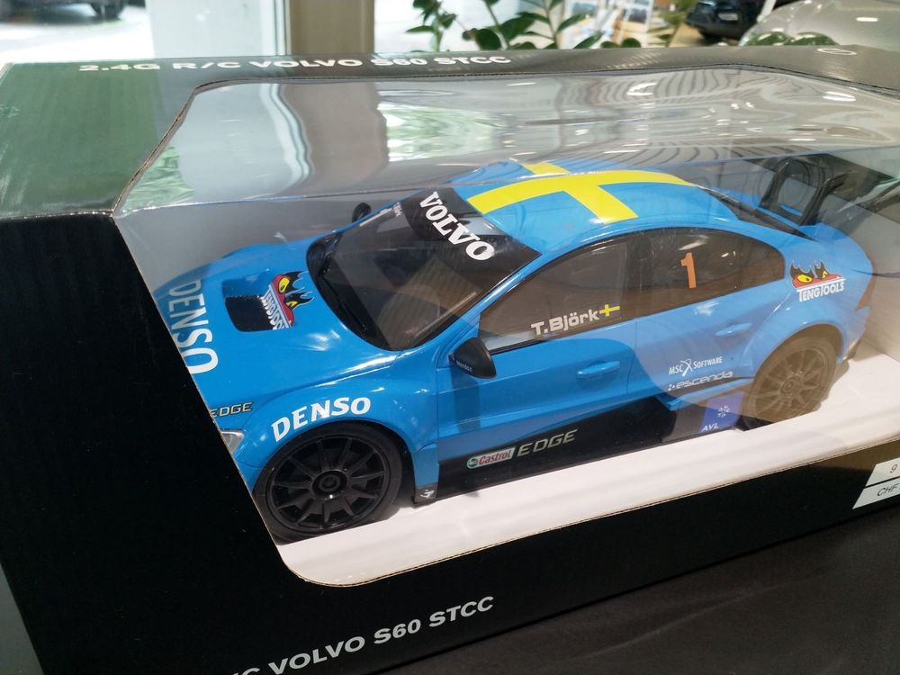RC Modellauto Volvo S60 STCC Cup Edition (Neu und originalverpackt) in ...