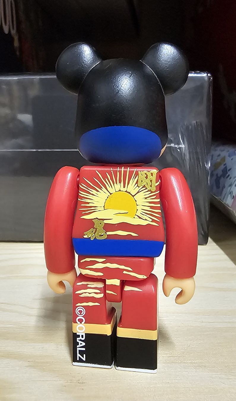 Bearbrick Series 44 100% Artist - Antonio Inoki (Wrestler) (Neu (gemäss ...