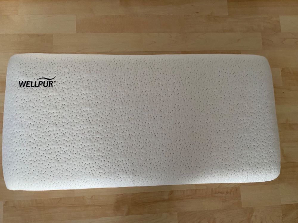Schãne Wellpur Kissen 40x80 Ebenbild