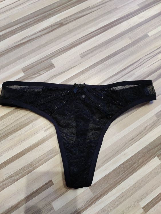 String mit Spitze S (Gebraucht) in Pieterlen für CHF 1 – mit Lieferung ...