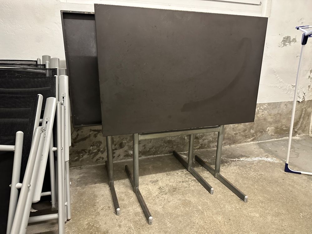 2 Tische | Kaufen auf Ricardo