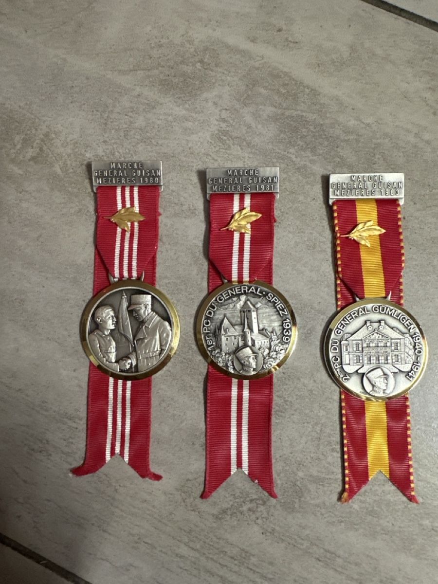 Rare Swiss General Guisan Medals - Mezières, Spiez, Gümligen (Gebraucht ...