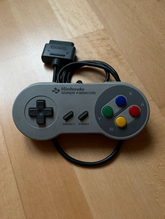 Pad Nintendo Super Famicom (Gebraucht) in Neuchâtel für CHF 15 – mit ...