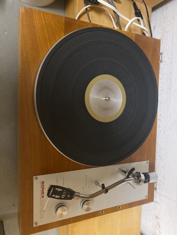 Sonex SX100 Plattenspieler (Gebraucht) in Basel für CHF 151 – nur ...