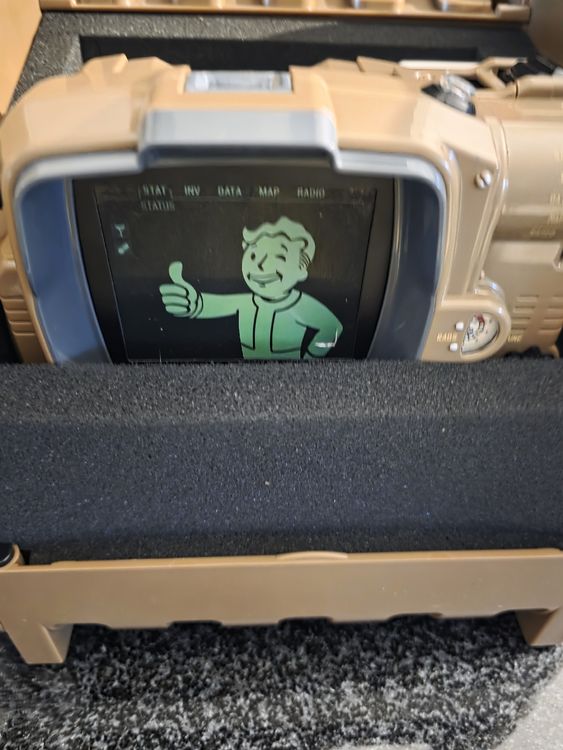 Pip-Boy Fallout 4 Collector PS4 (D'occasion) à Chavornay pour CHF 100 ...