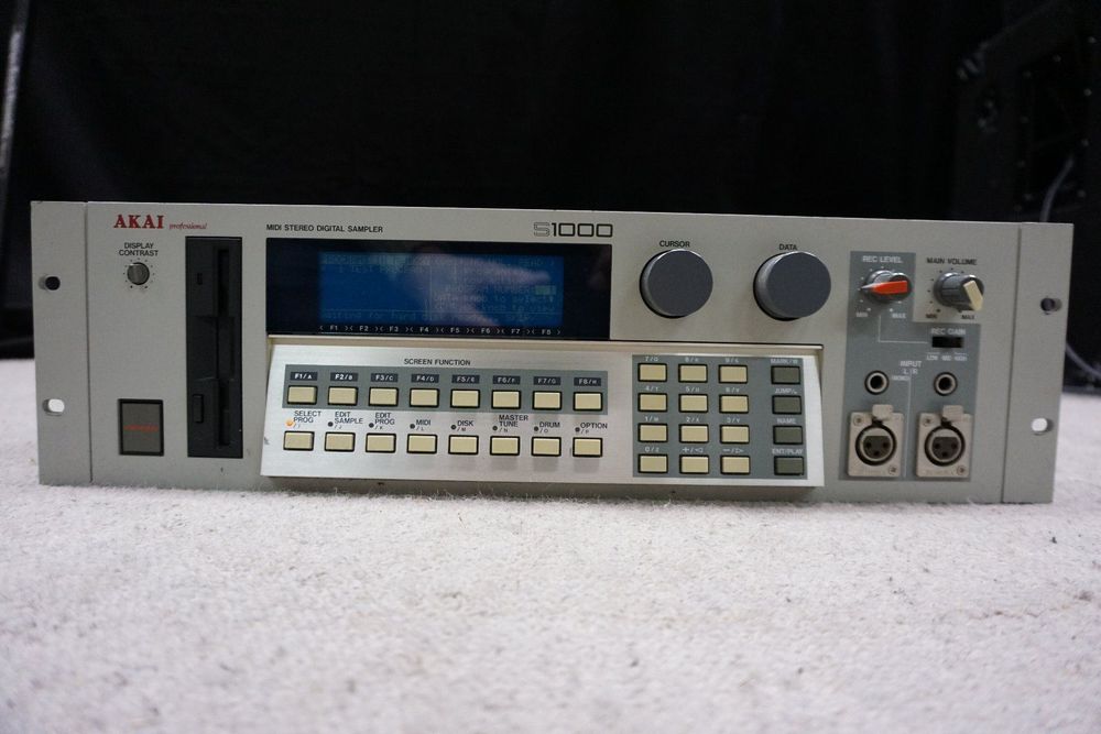 Akai S1000 Sampler (1988-1993) (Gebraucht) in Ortschwaben für CHF 200 ...