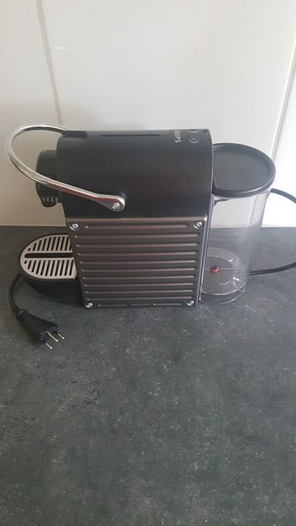 Nespresso Maschine Kaffee Schwarz Kaufen Auf Ricardo