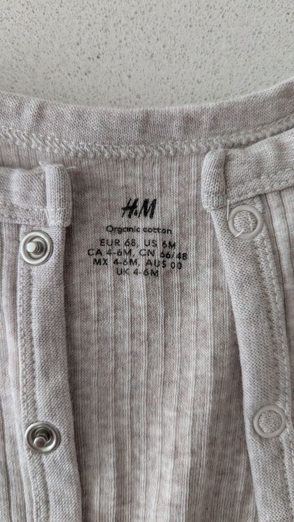 Mitwachsender Strampler von H&M, Gr. 68 👶 (Gebraucht) in Emmen für CHF ...