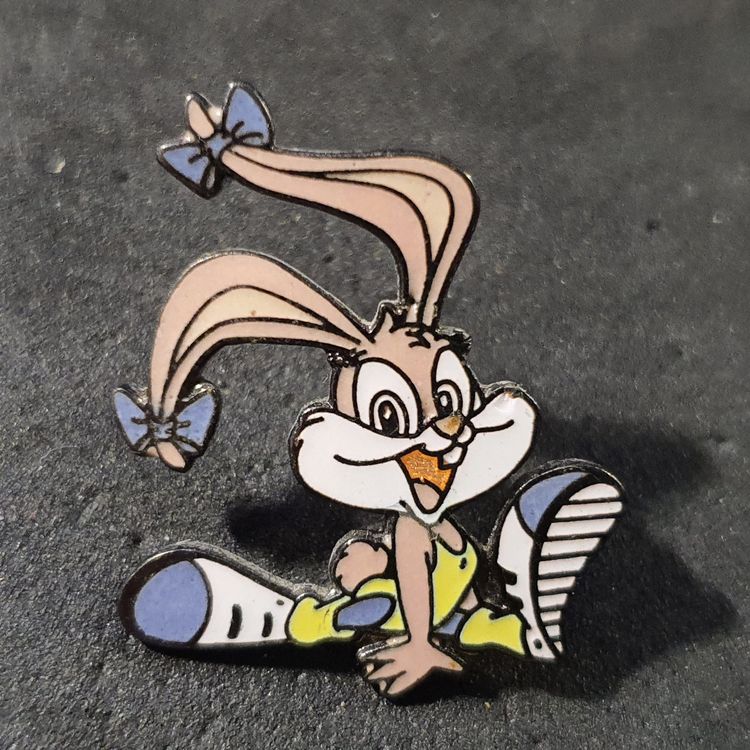 V788 - Pin Tiny Toons Babs Bunny (Gebraucht) in Reinach BL für CHF 3 ...