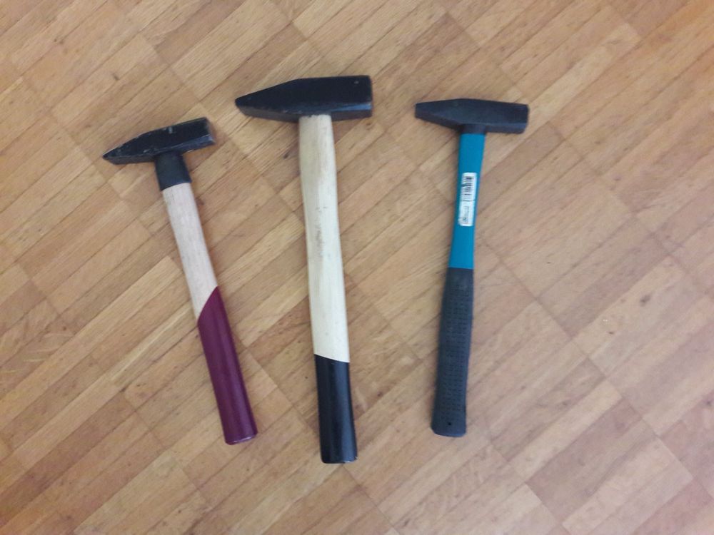 Hammer - 3 Stück (Gebraucht) in Luzern für CHF 13 – mit Lieferung auf ...