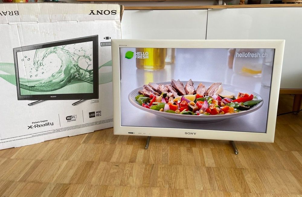 Sony Bravia EX55 Fernseher TV 26 zoll, weiss. (Gebraucht) in Greifensee ...
