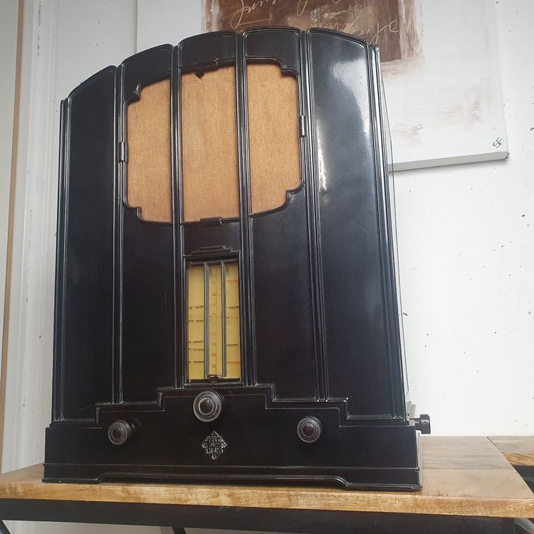 Telefunken 600 Superhet Röhrenradio 1933 Bakelit Kathedrale (Defekt) in ...