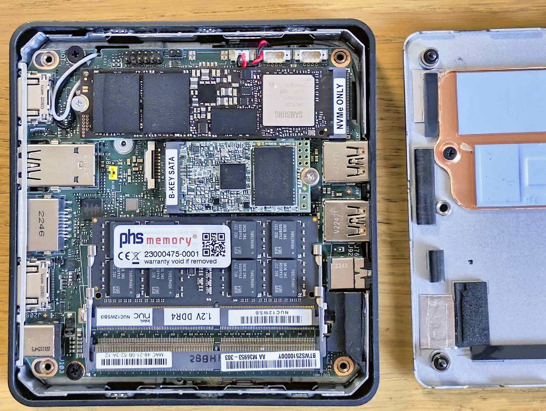 INTEL NUC mini PC i3 1220P 16G RAM 120G + 2T SSD (Gebraucht) in La ...