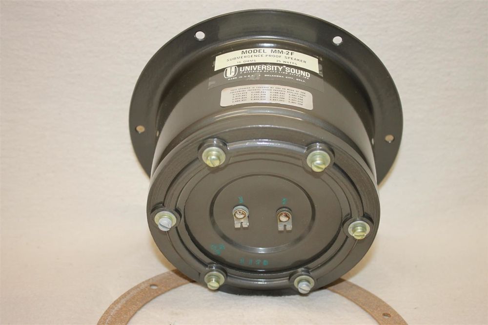 Lautsprecher University Sound (Neu und originalverpackt) in Thun für CHF 45 – mit Lieferung auf ...