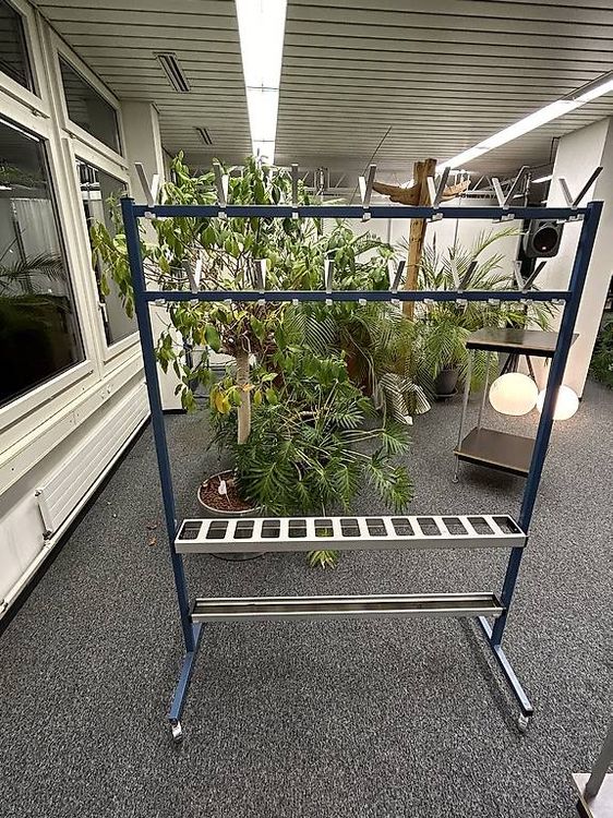 Robuster Garderobenständer, Kleiderhaken 2 Stück mit Rollen | Kaufen ...