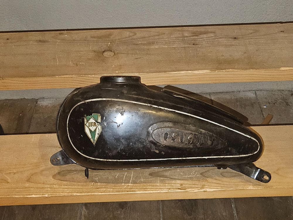 Oldtimer Motorrad Tank. IFA, BMW, NSU (Gebraucht) in Haslen GL für CHF ...