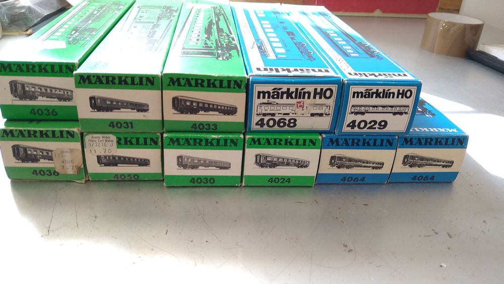 11 Märklin H0 Personenwagen (Gebraucht) in Lohn SH für CHF 280 – mit ...